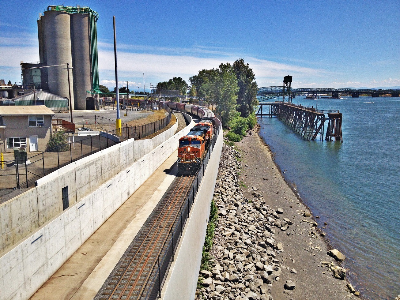 New port rail entrance wins engineering award - Vancouver Business Journal